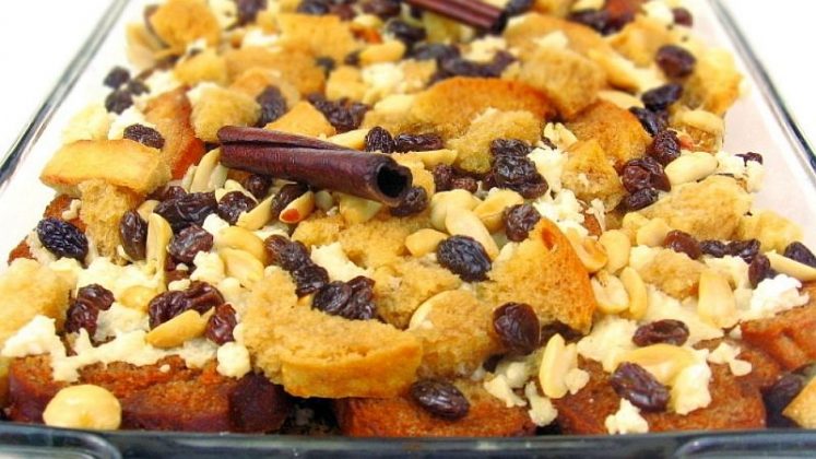 How to Make Capirotada (Mexican Bread Pudding) a Lenten Delight ...