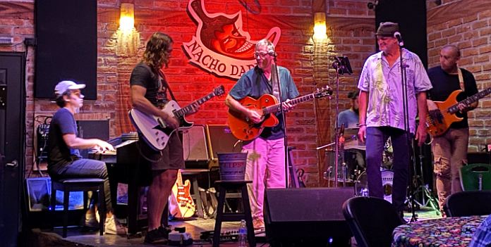 Extraordinary Entertainment This Month at Nacho Daddy | Banderas News